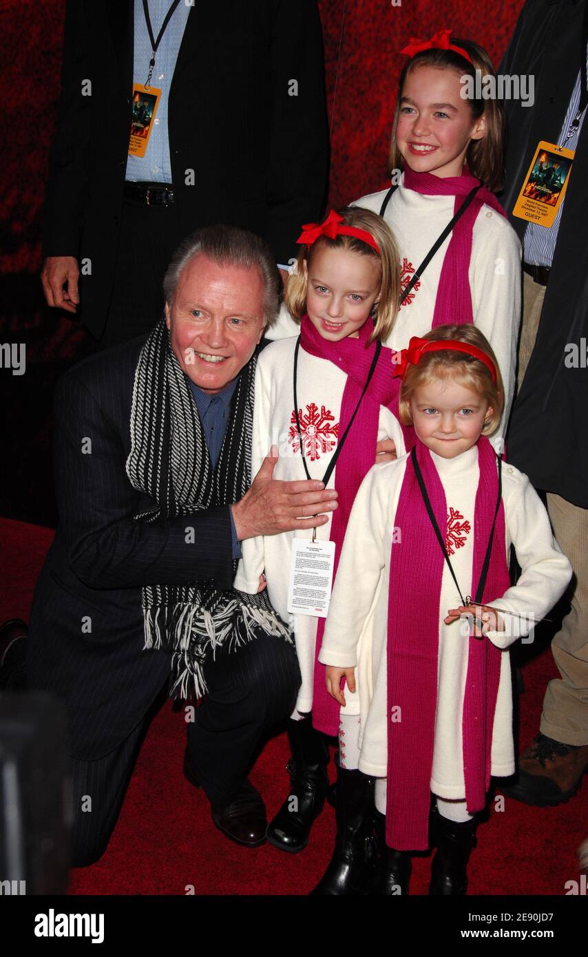 Jon voight and national treasure hi-res stock photography and images ...