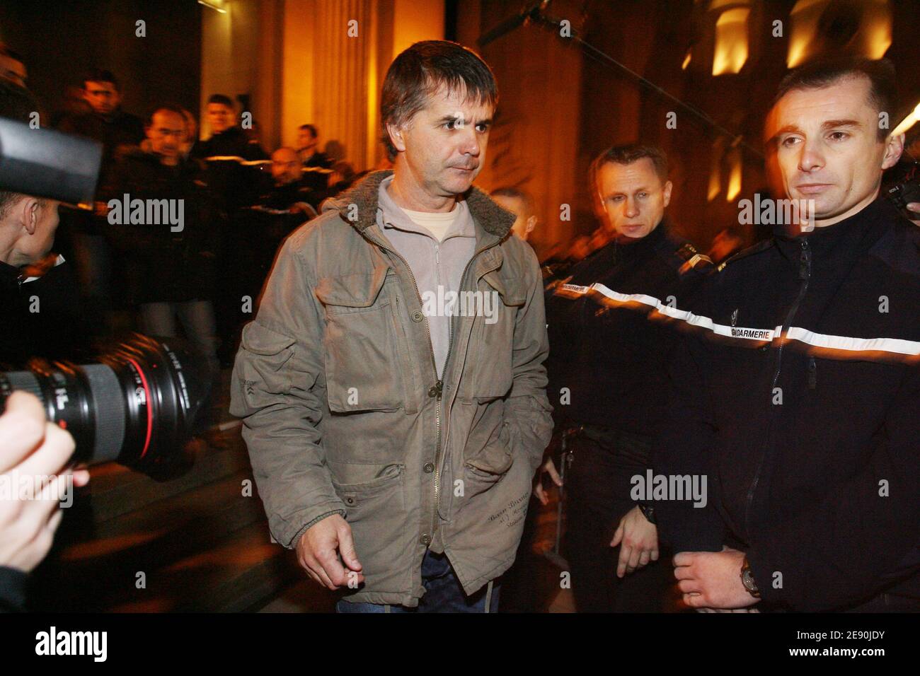 After life 1998 hi-res stock photography and images - Alamy