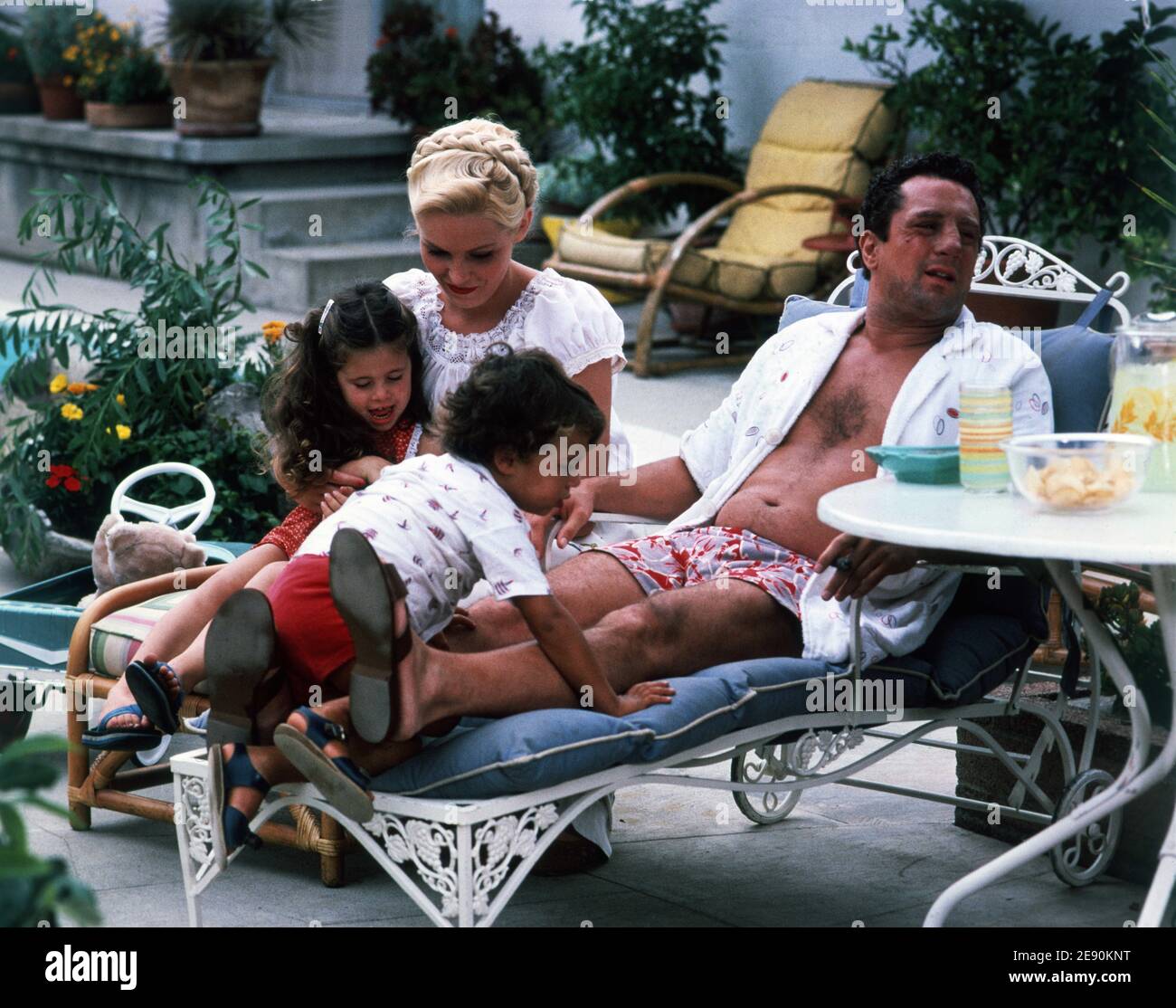 CATHY MORIARTY and ROBERT DE NIRO as Jake LaMotta in RAGING BULL ...