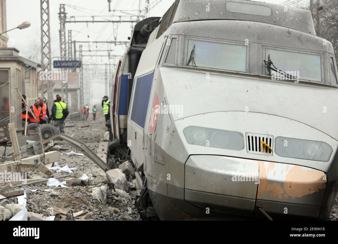 Tgv train accident hi-res stock photography and images - Alamy