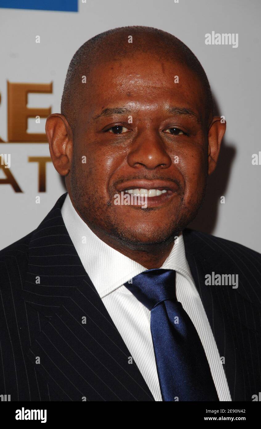 Actor Forest Whitaker arrives at the premiere of 'The Great Debaters ...