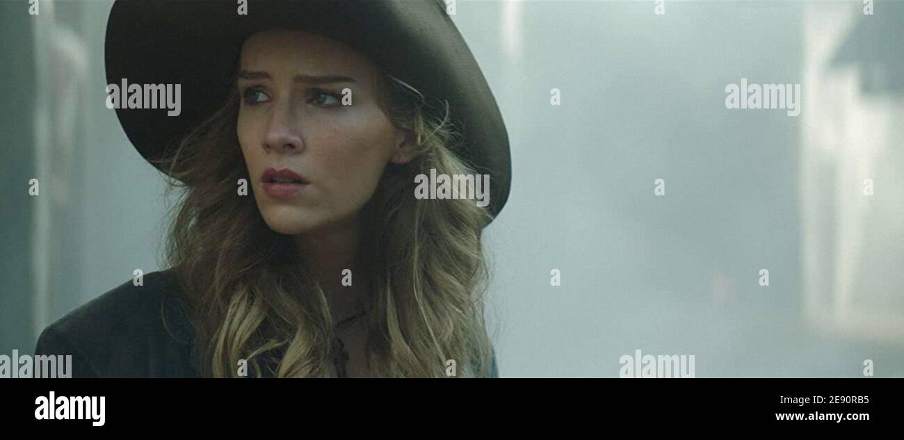 THE RECKONING, Charlotte Kirk, 2021. © RLJ Entertainment /Courtesy ...