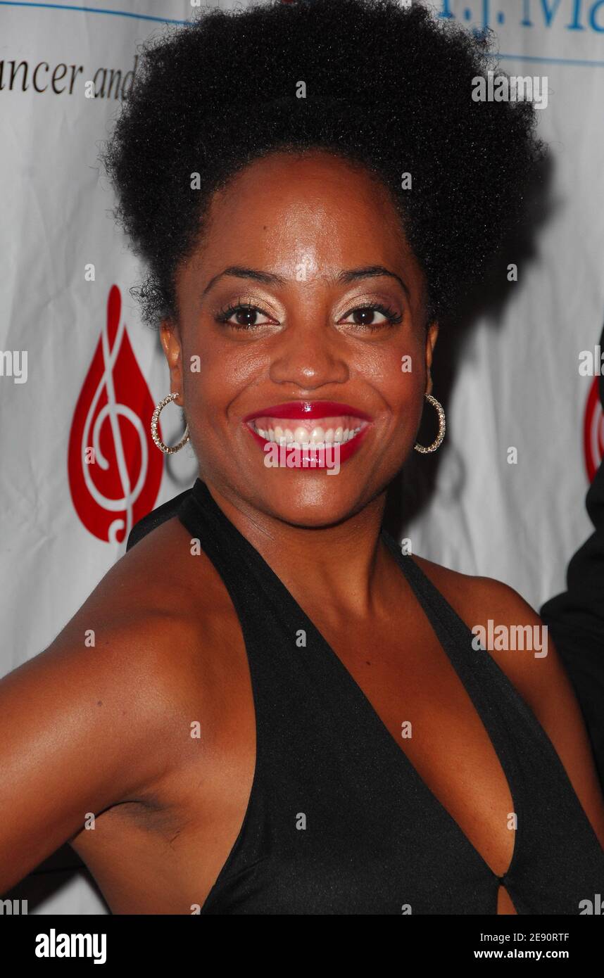 Rhonda Ross arrives at The 32nd Annual T.J. Martell Foundation Gala at ...