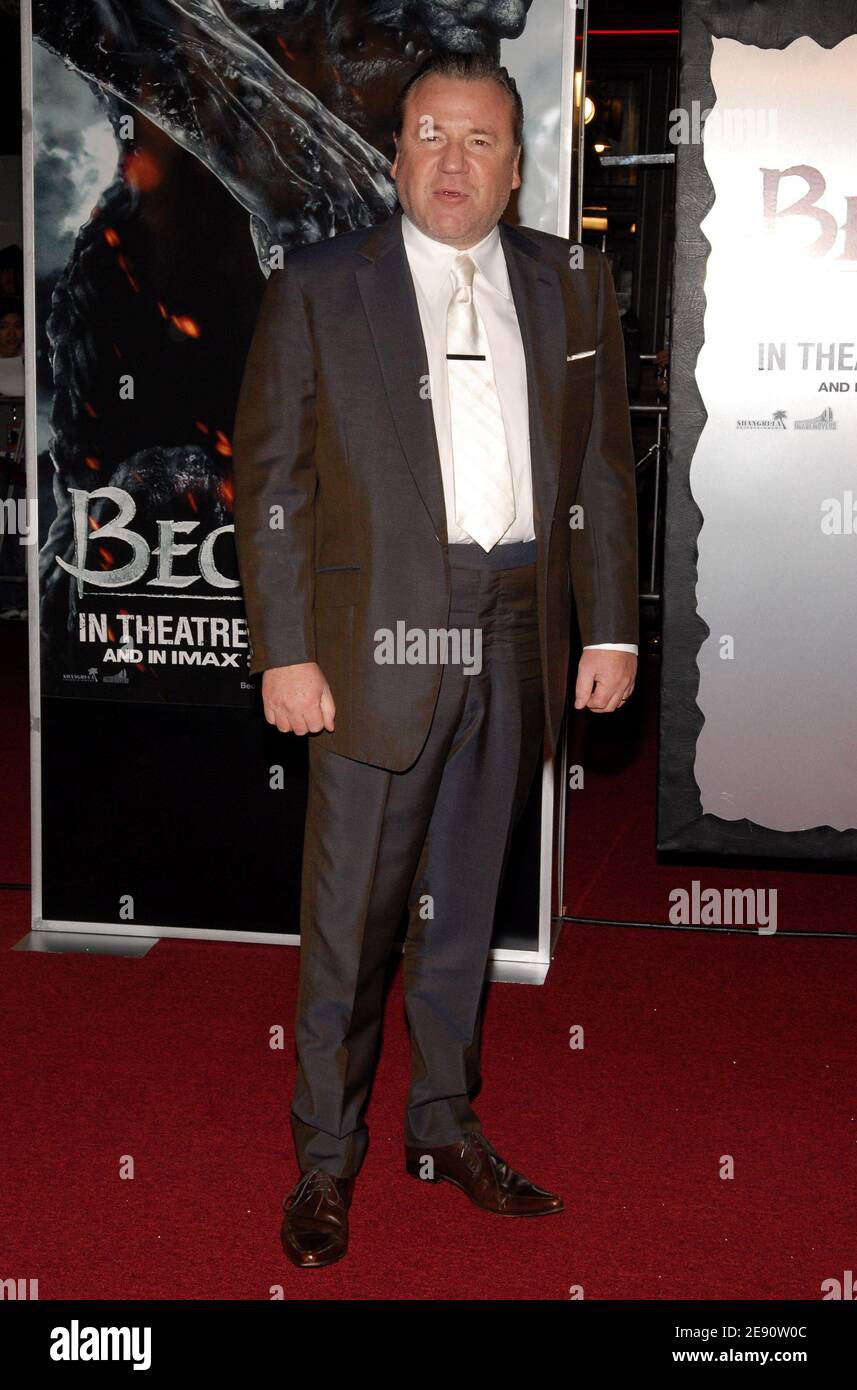 Ray Winstone attends the premiere of "Beowulf" in Westwood Village. Los ...