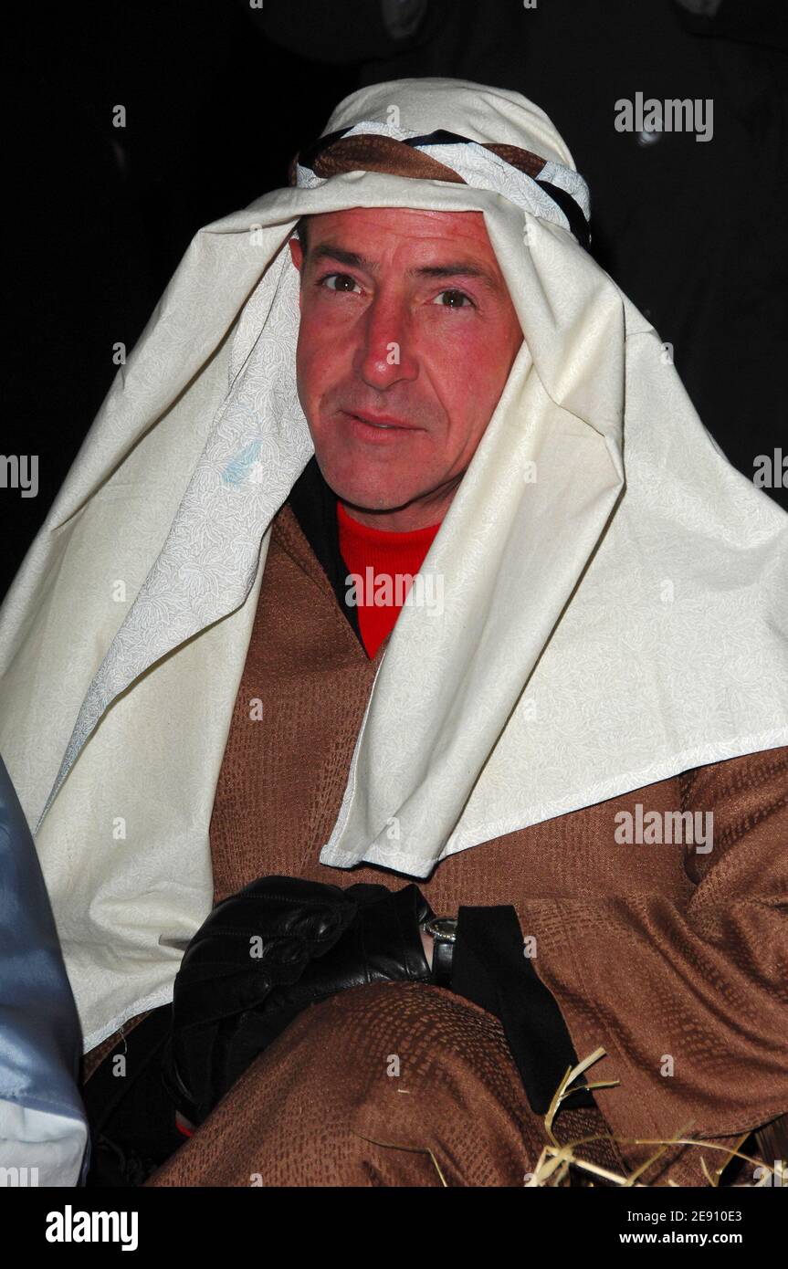 Michael Lohan, father of Lindsay Lohan, poses as Joseph for the 2nd ...