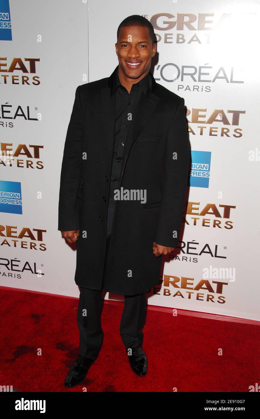 Actor Nate Parker arrives at the premiere of 'The Great Debaters' at ...