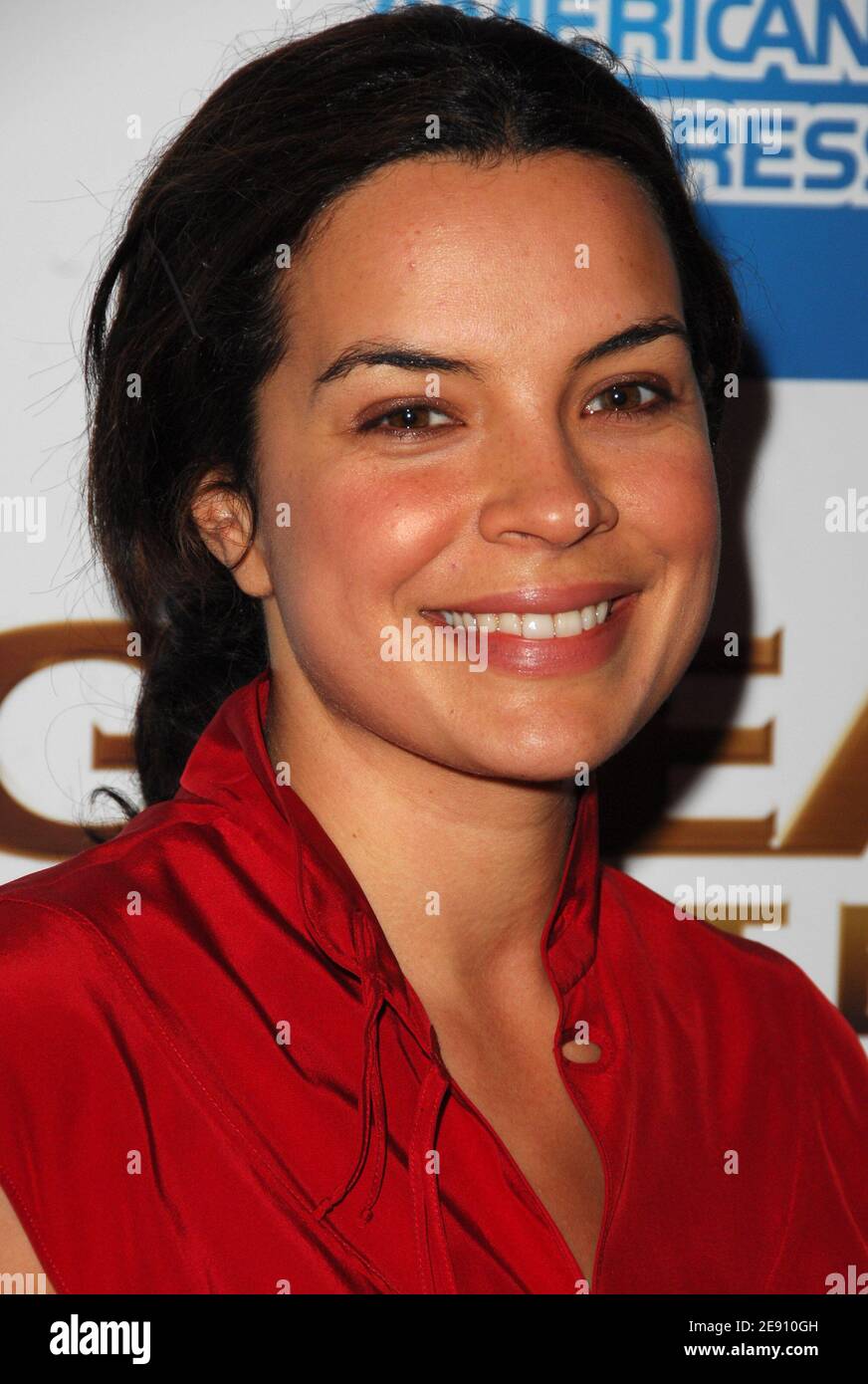 Actress Zuleikha Robinson arrives at the premiere of 'The Great ...