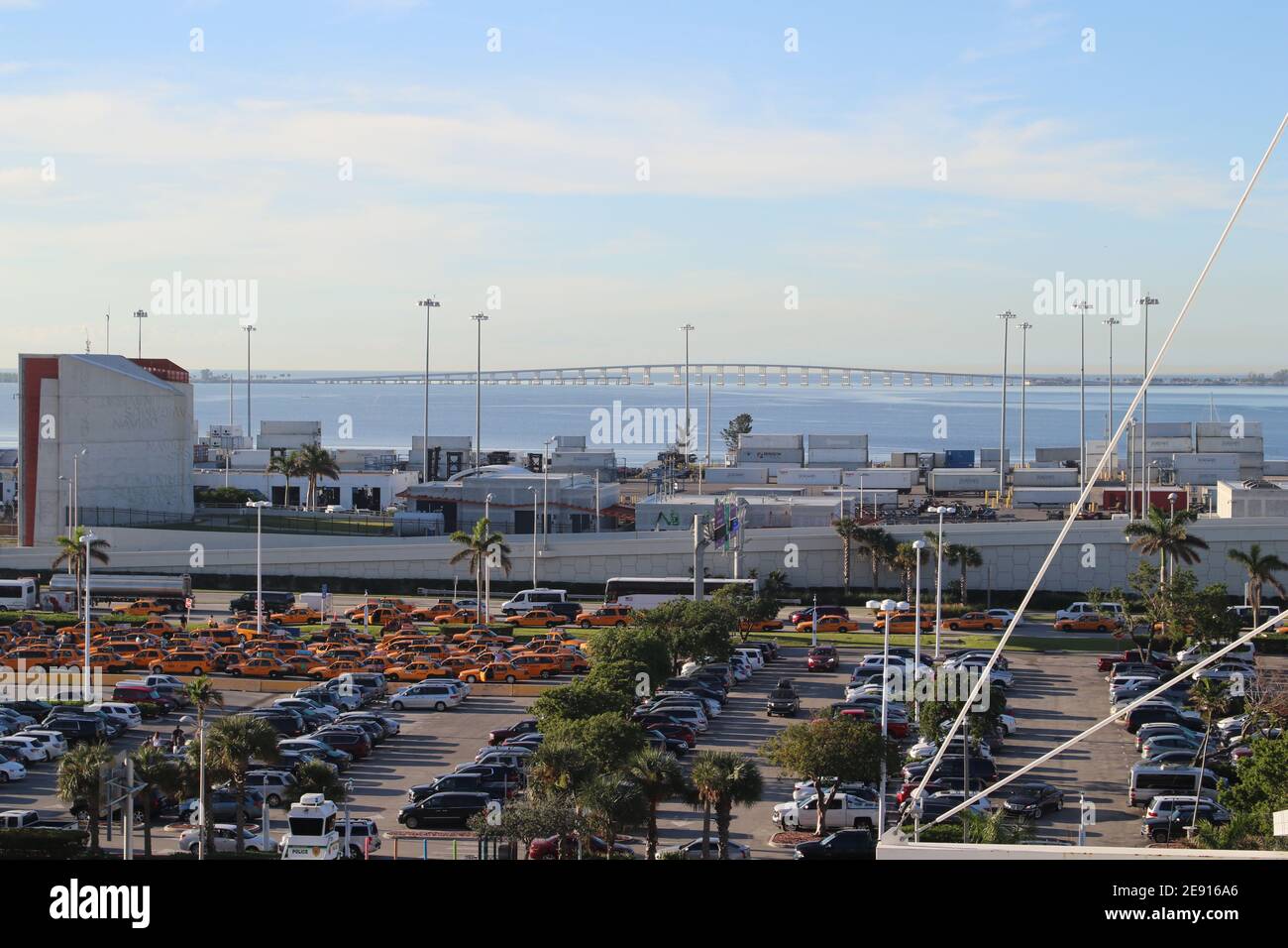 Port of Miami parking lot and bridge Stock Photo - Alamy