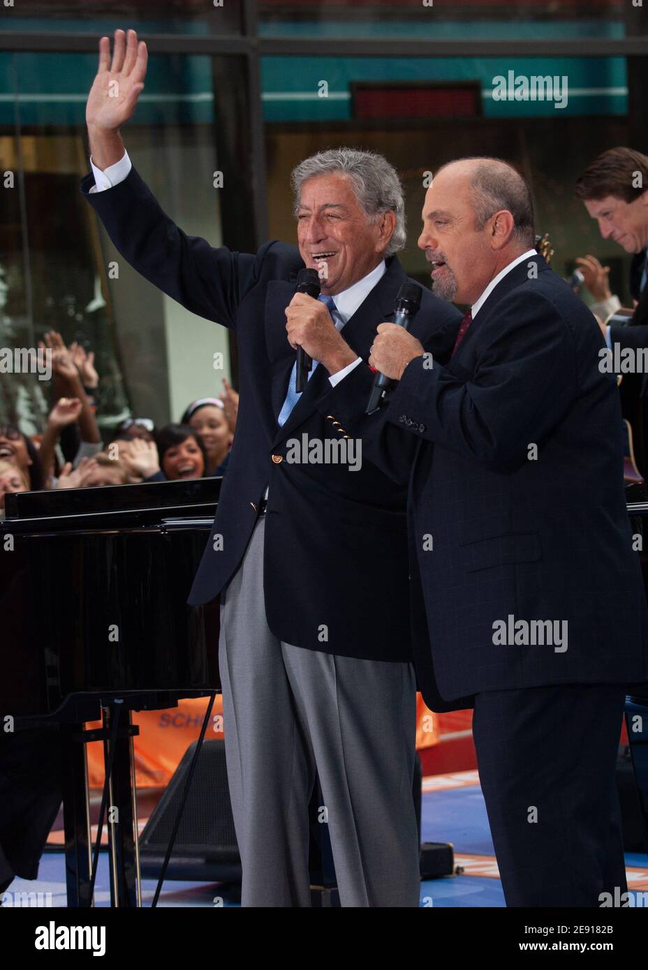 Billy Joel Concert High Resolution Stock Photography and Images - Alamy