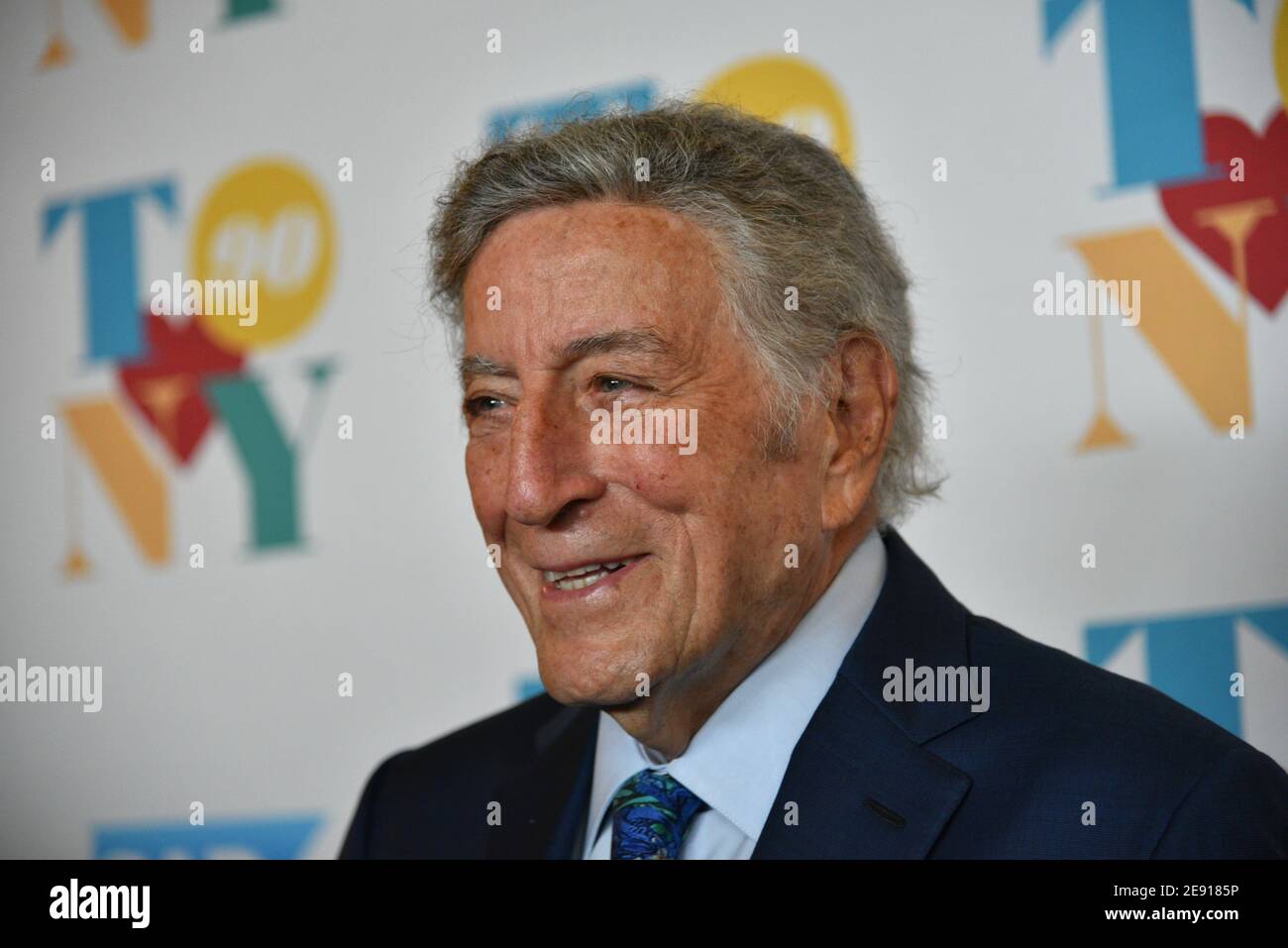 Music legend Tony Bennett arrives for his 90th birthday celebration at ...