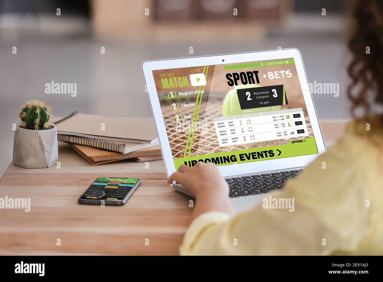 Young woman placing sports hi-res stock photography and images - Alamy