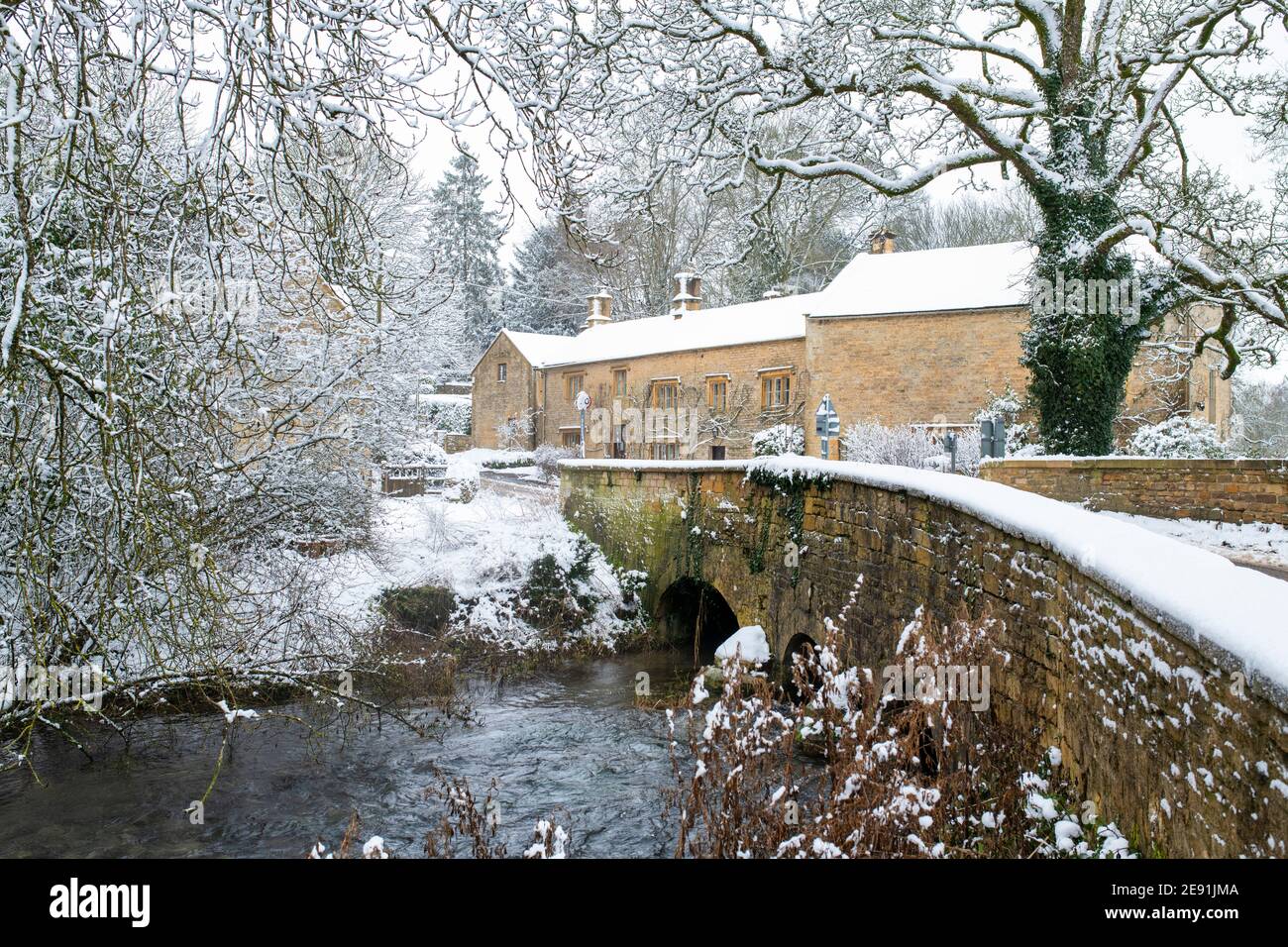 River dikler, cotswolds hi-res stock photography and images - Alamy