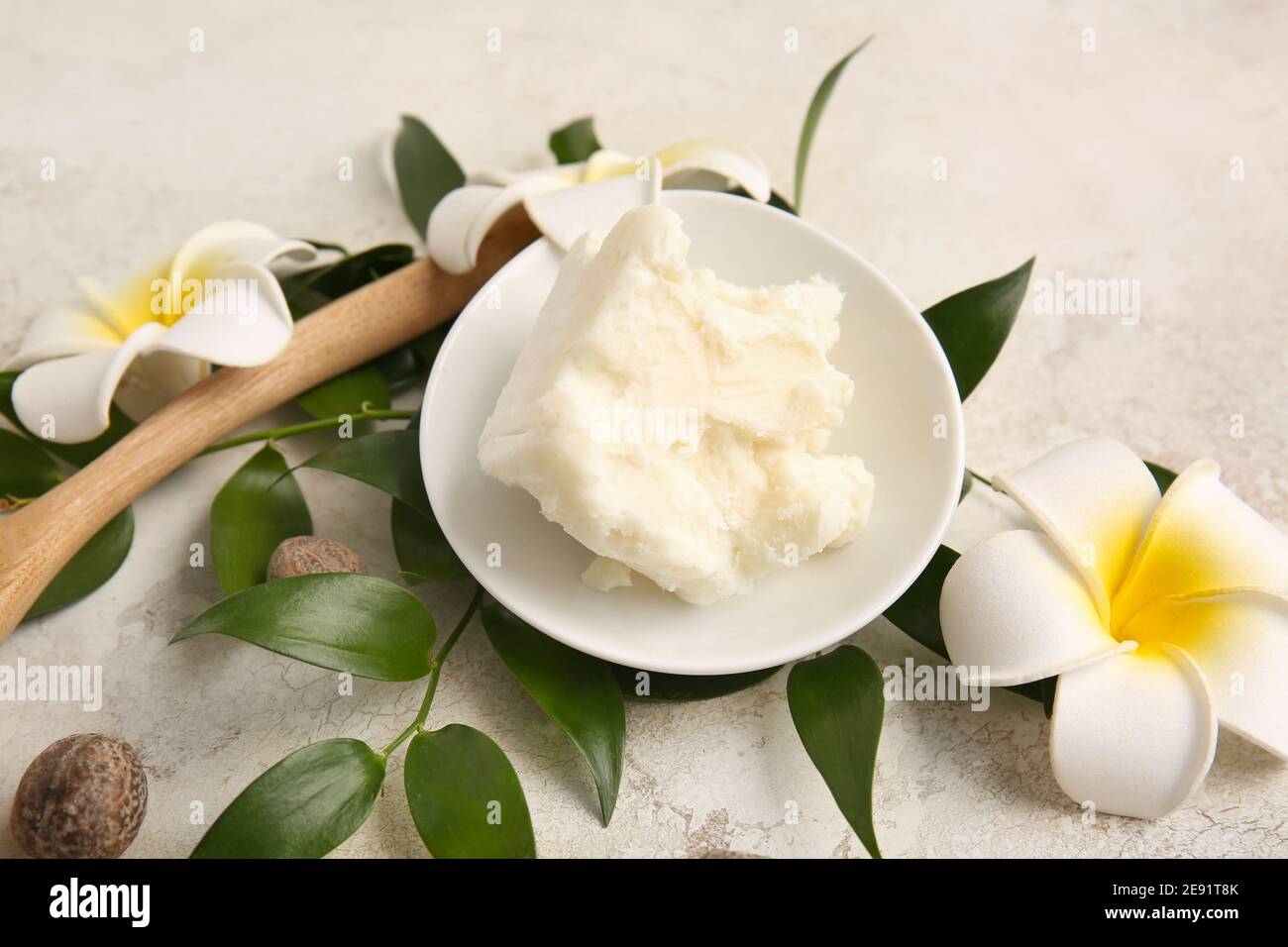 Shea tree flowers hi-res stock photography and images - Alamy