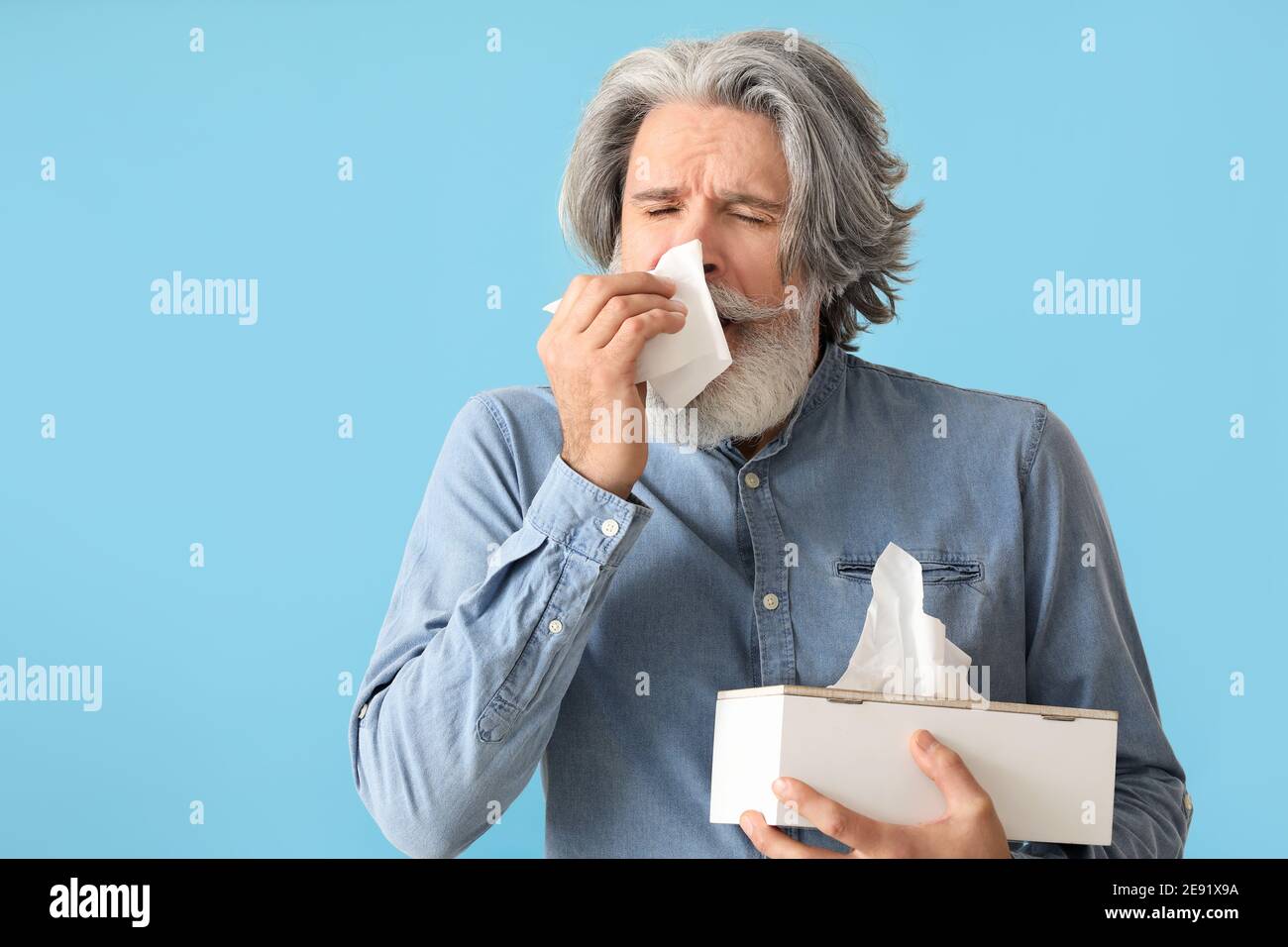 Coughing sick middle aged man hi-res stock photography and images - Alamy