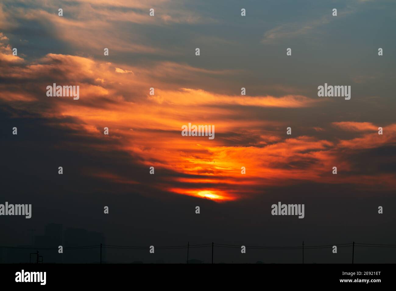 Vivid sunrise over city hi-res stock photography and images - Alamy