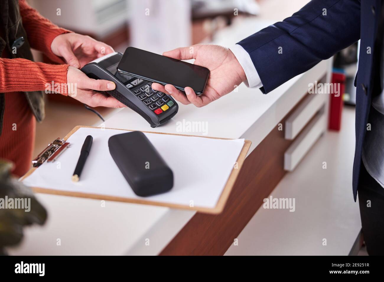 Male purchaser hi-res stock photography and images - Alamy
