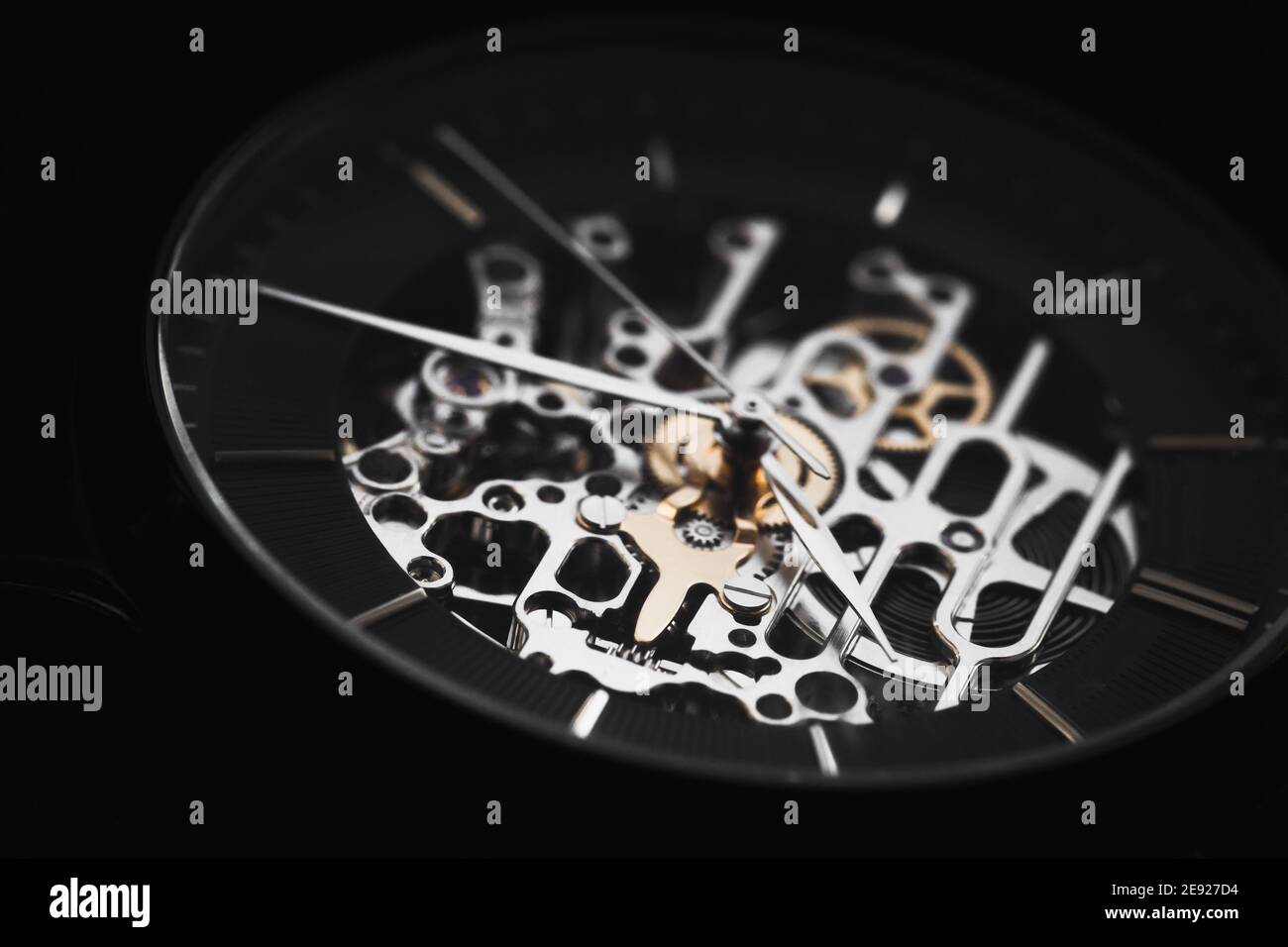 Visible clock mechanism hi-res stock photography and images - Alamy