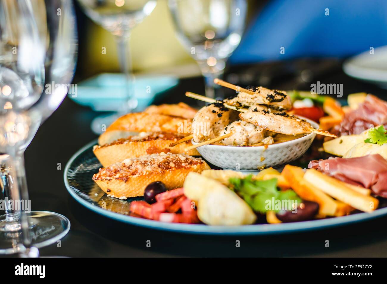 Sharing appetizers hi-res stock photography and images - Alamy