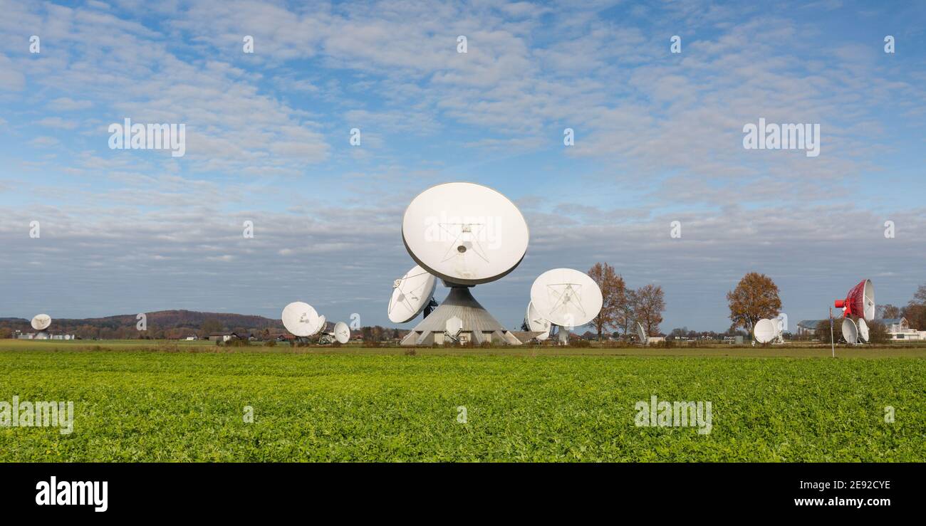 White Radome High Resolution Stock Photography and Images - Alamy