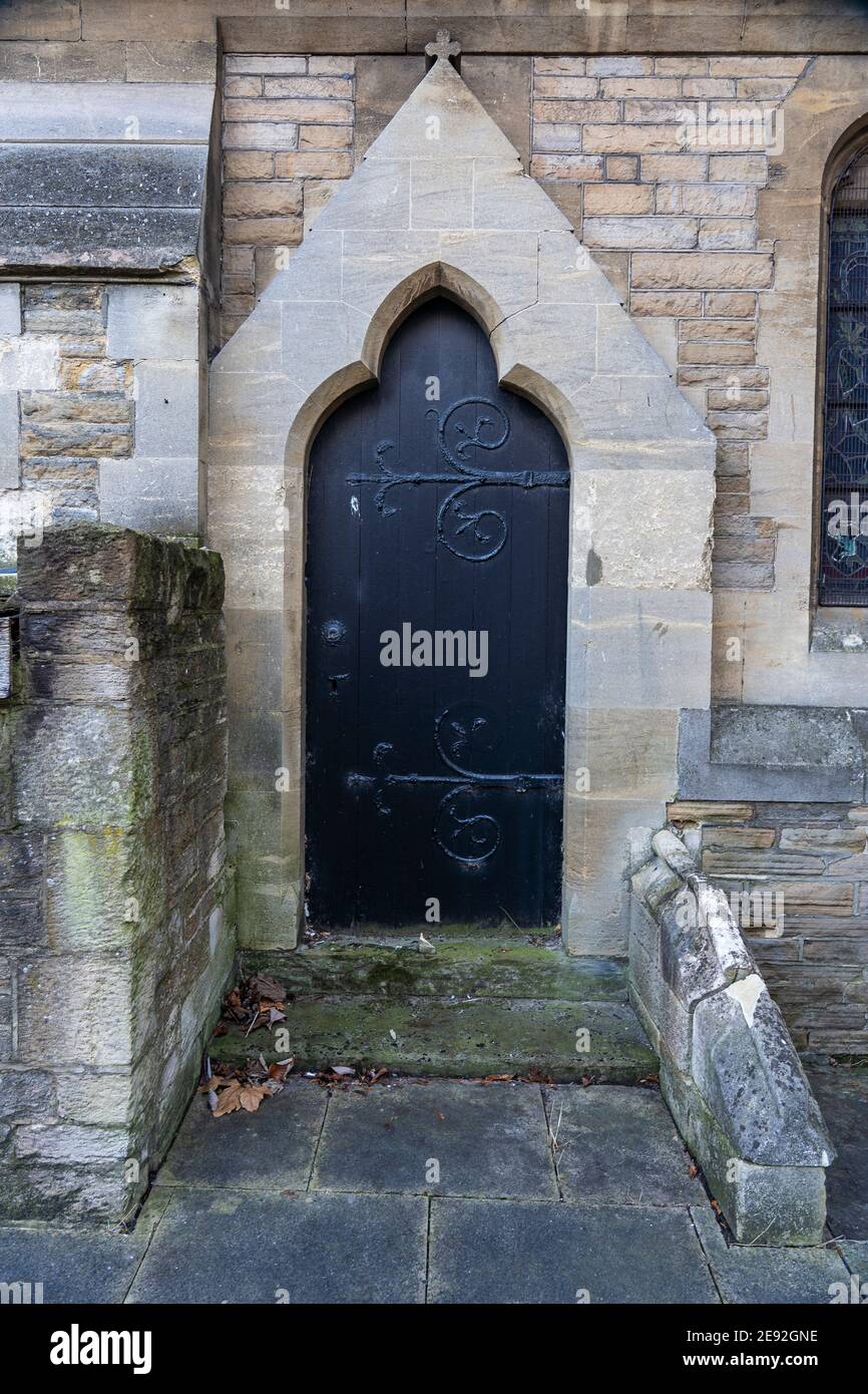 Wooden stanchion hi-res stock photography and images - Alamy