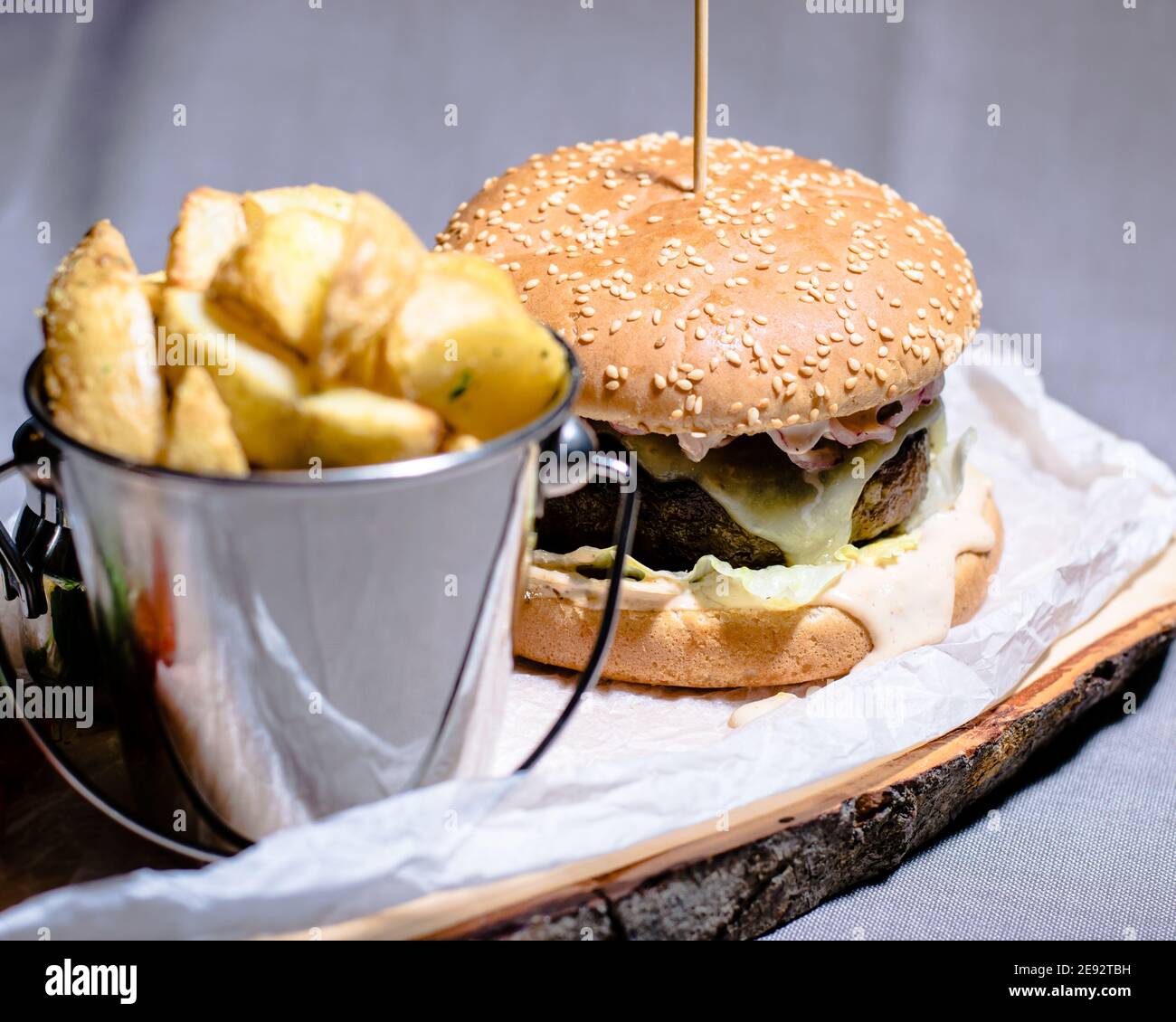 Burger fries takeaway hi-res stock photography and images - Alamy