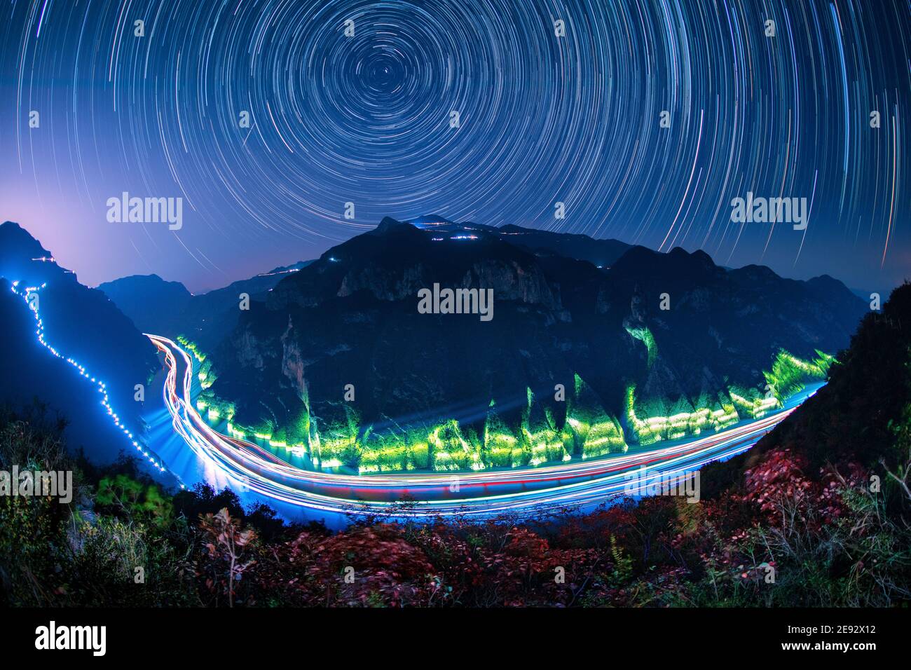 Chongqing three gorges scenery Stock Photo - Alamy