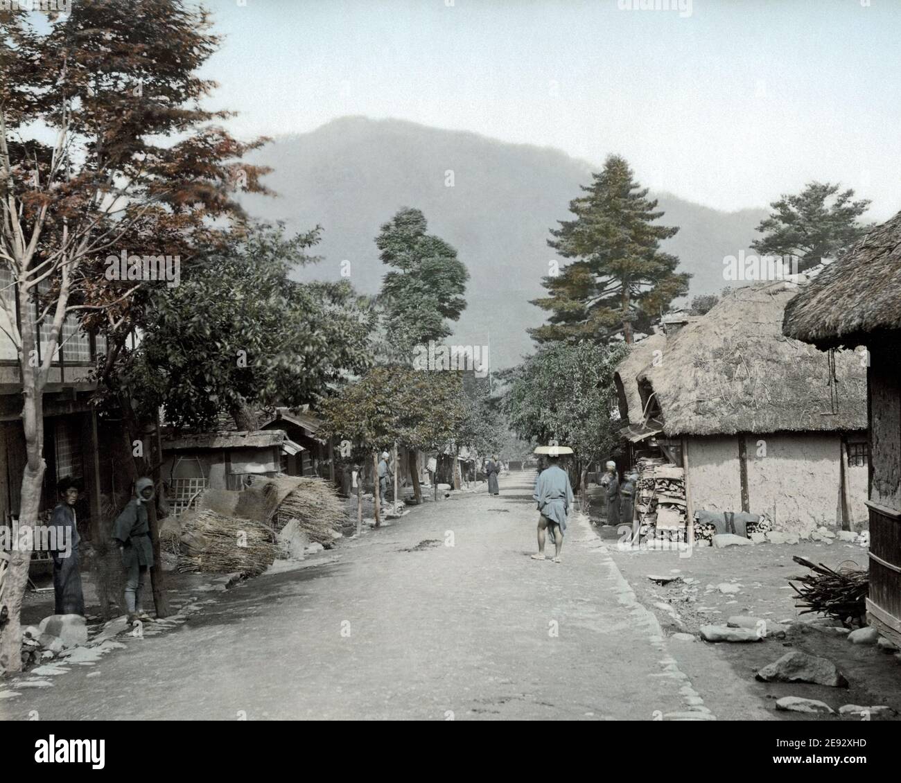 Japan road 19th century hi-res stock photography and images - Alamy