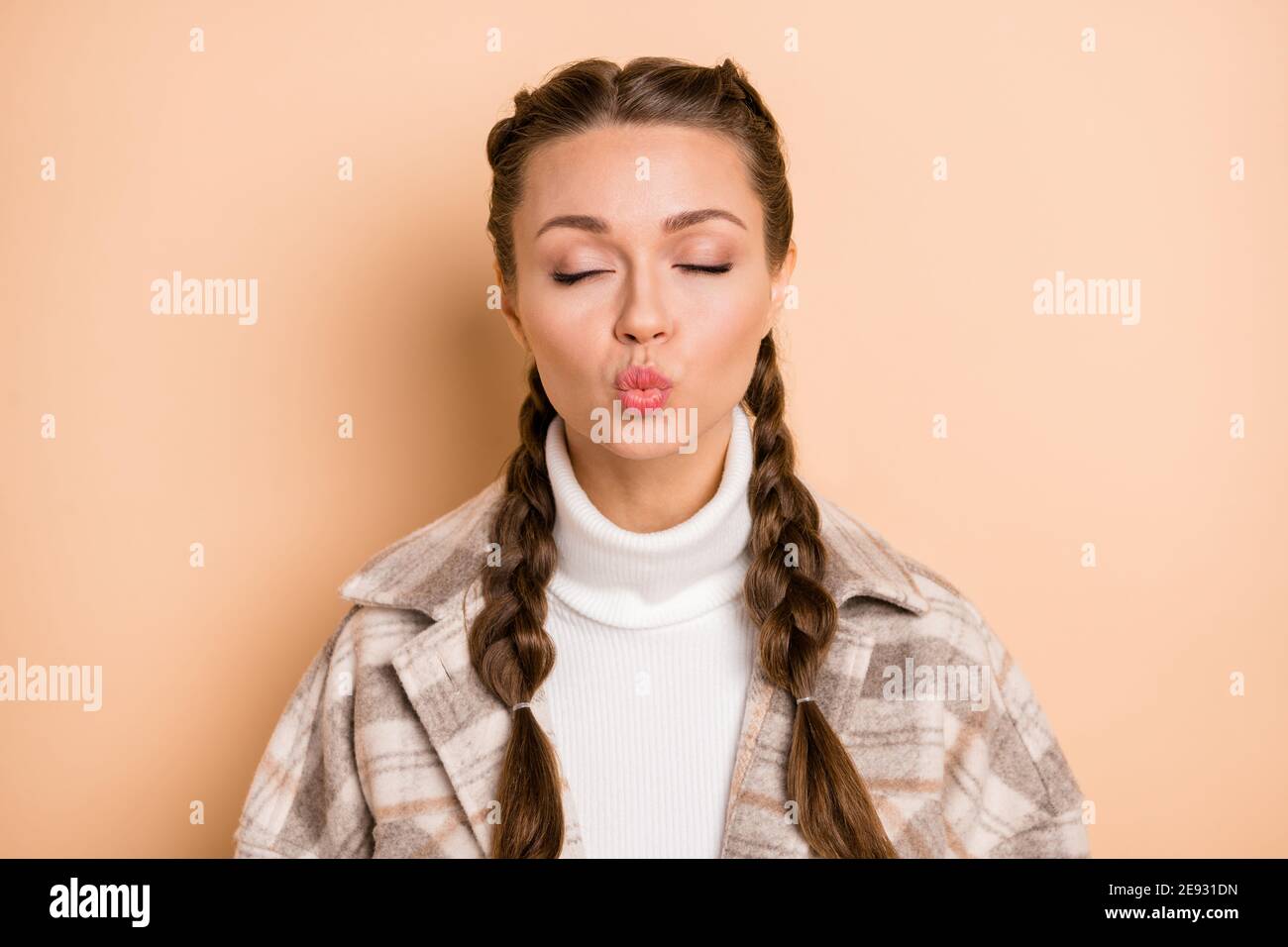 Photo of young attractive lovely pretty good looking cute girl pout ...