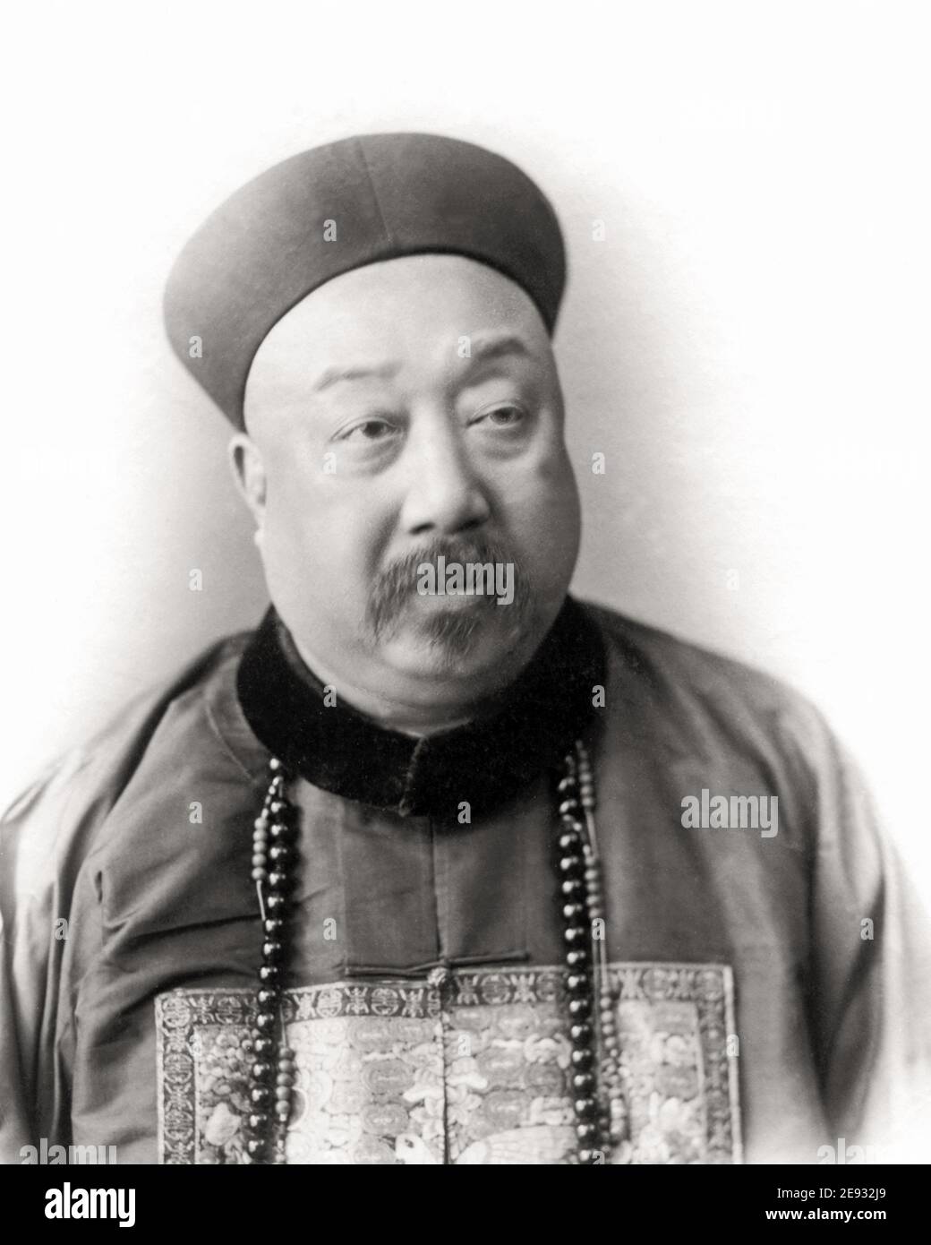 Late 19th century photograph - affluent Chinese man with beads around ...