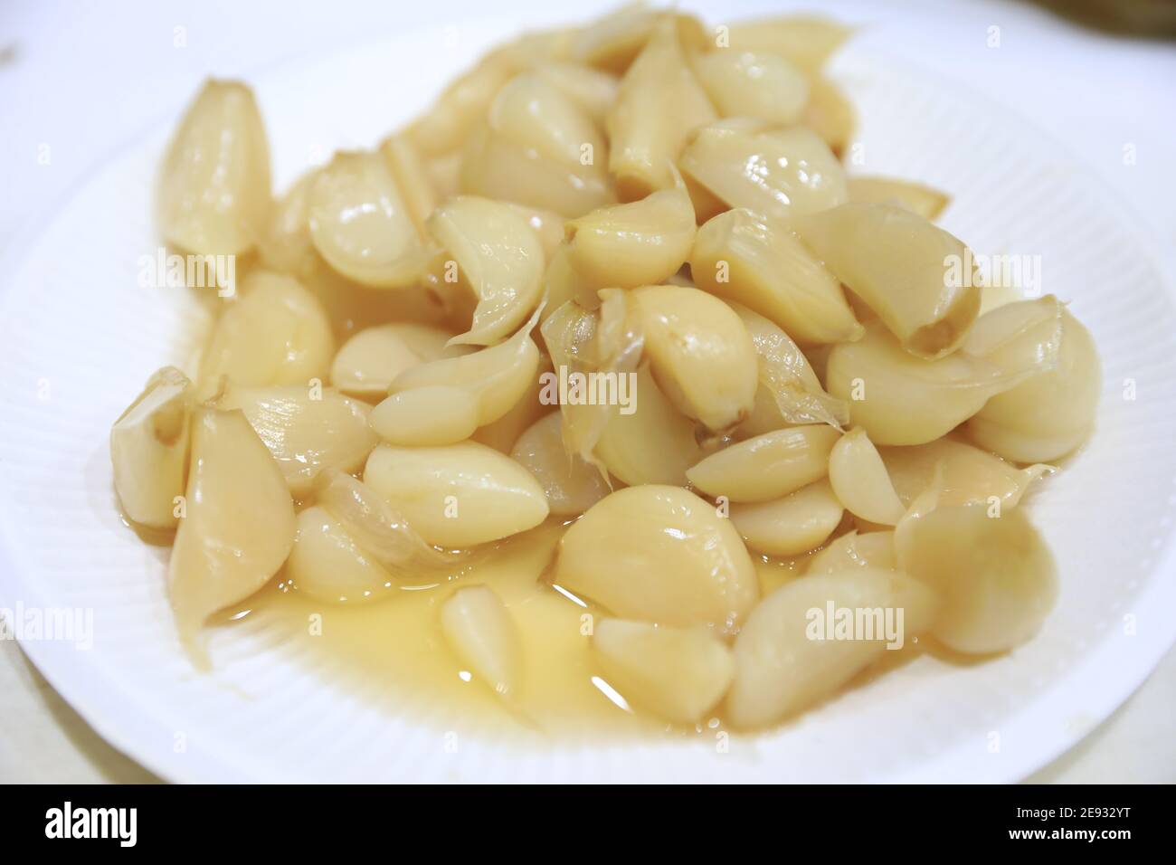 Pickled Sweet Garlic Stock Photo - Alamy