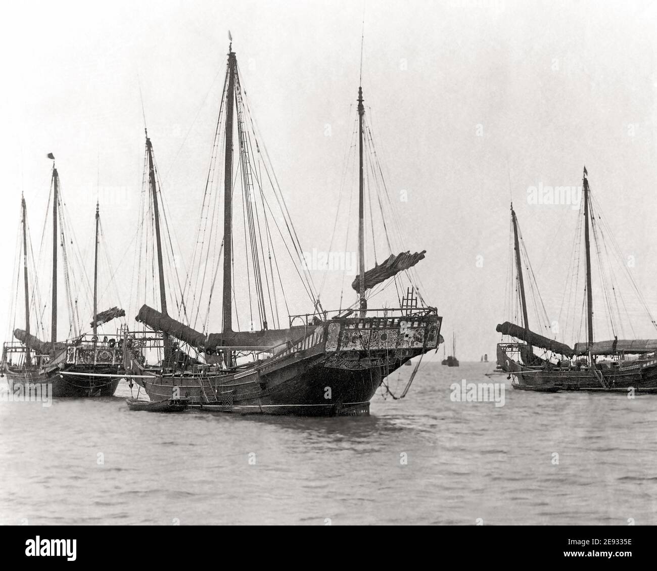 Late 19th century photograph - Chinese trading junks, ships, China ...