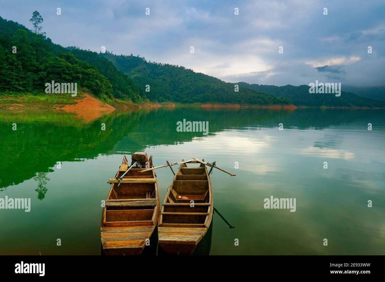Natural lake scenery Stock Photo - Alamy
