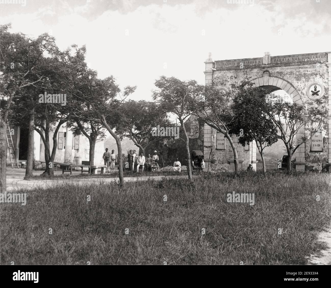 Late 19th century photograph - Border Gate, Macau, Macao, China Stock ...