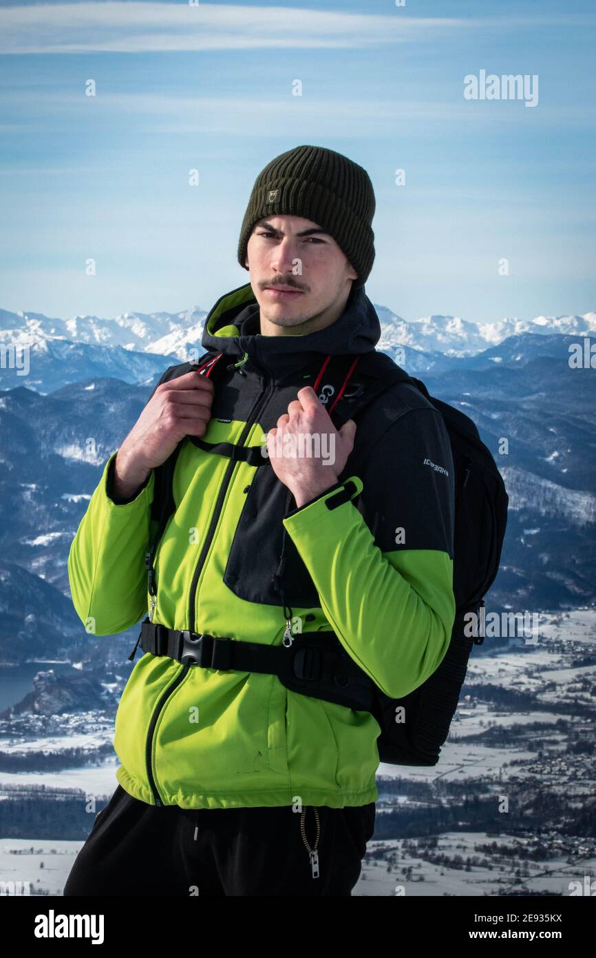 Man in the nature hi-res stock photography and images - Alamy