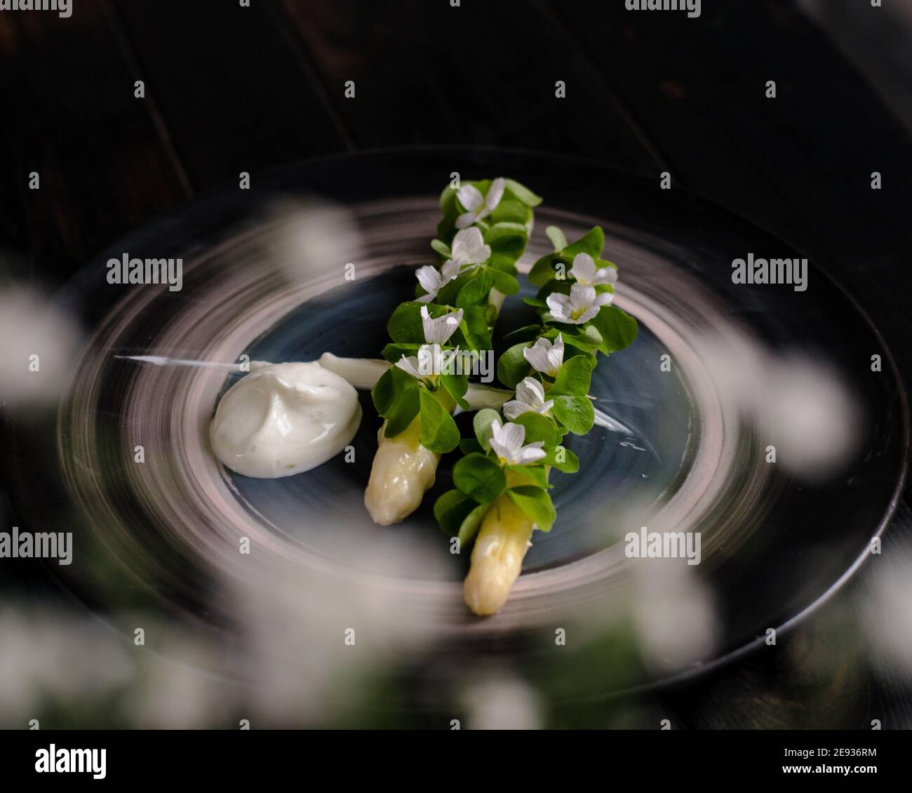 White asparagus germany hi-res stock photography and images - Alamy