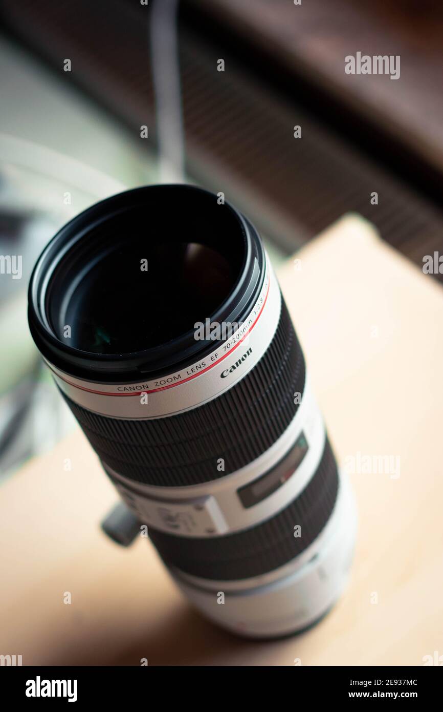 Telefoto hi-res stock photography and images - Alamy