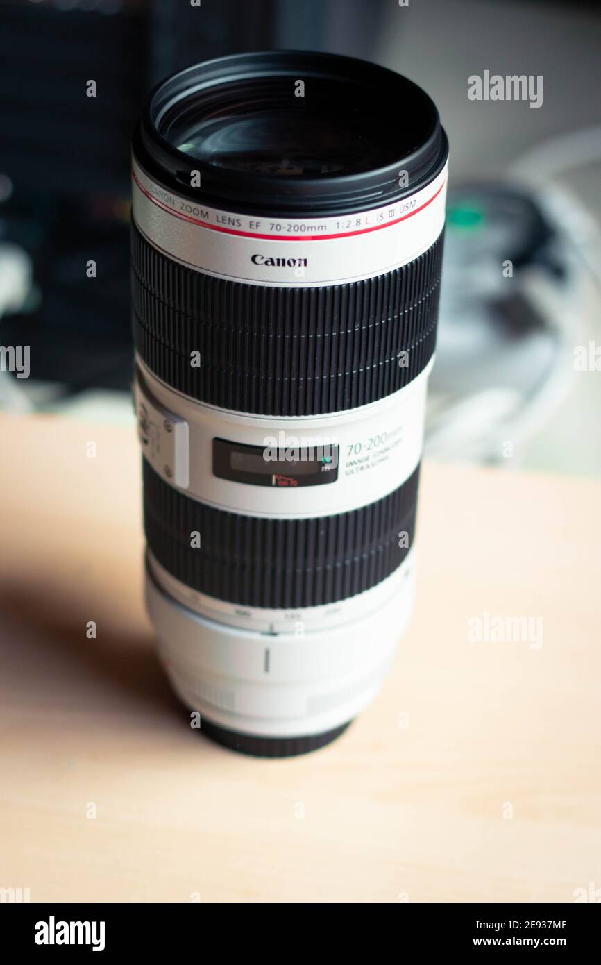 Telefoto hi-res stock photography and images - Alamy