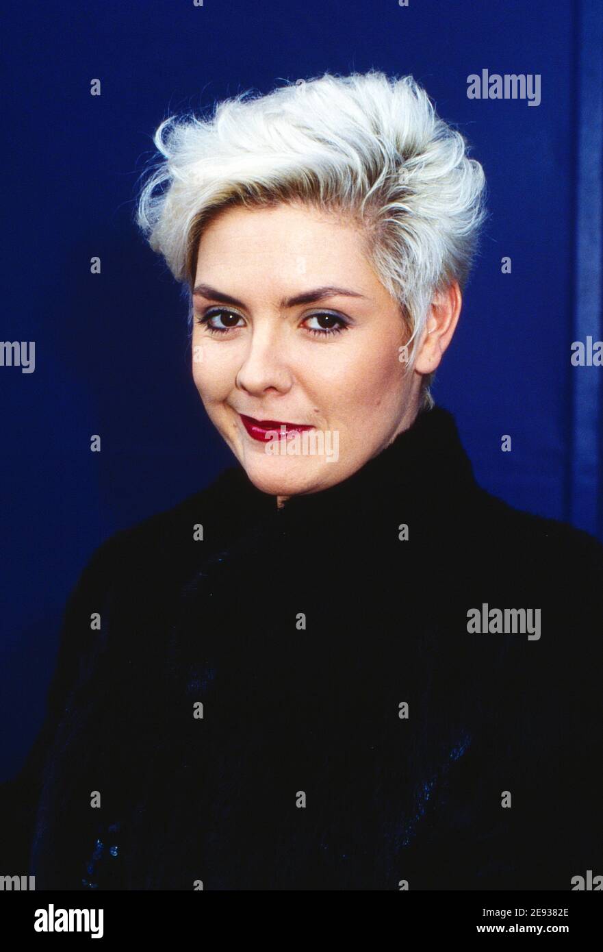 Frau von paul mccartney hi-res stock photography and images - Alamy