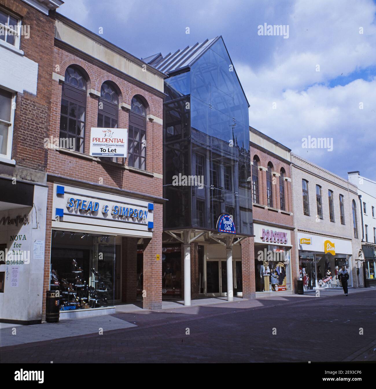 Ipswich shopping centre 1990 hi-res stock photography and images - Alamy