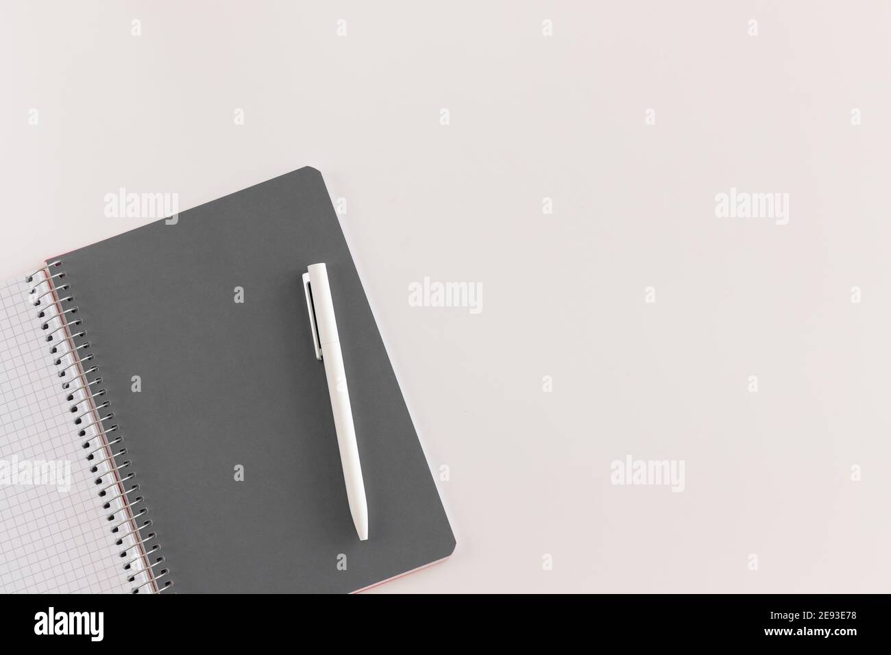 Flat lay top view of empty textbook hi-res stock photography and images ...
