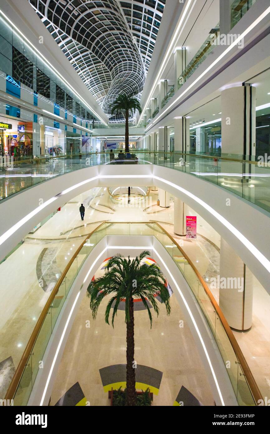 Coconut mall hi-res stock photography and images - Alamy