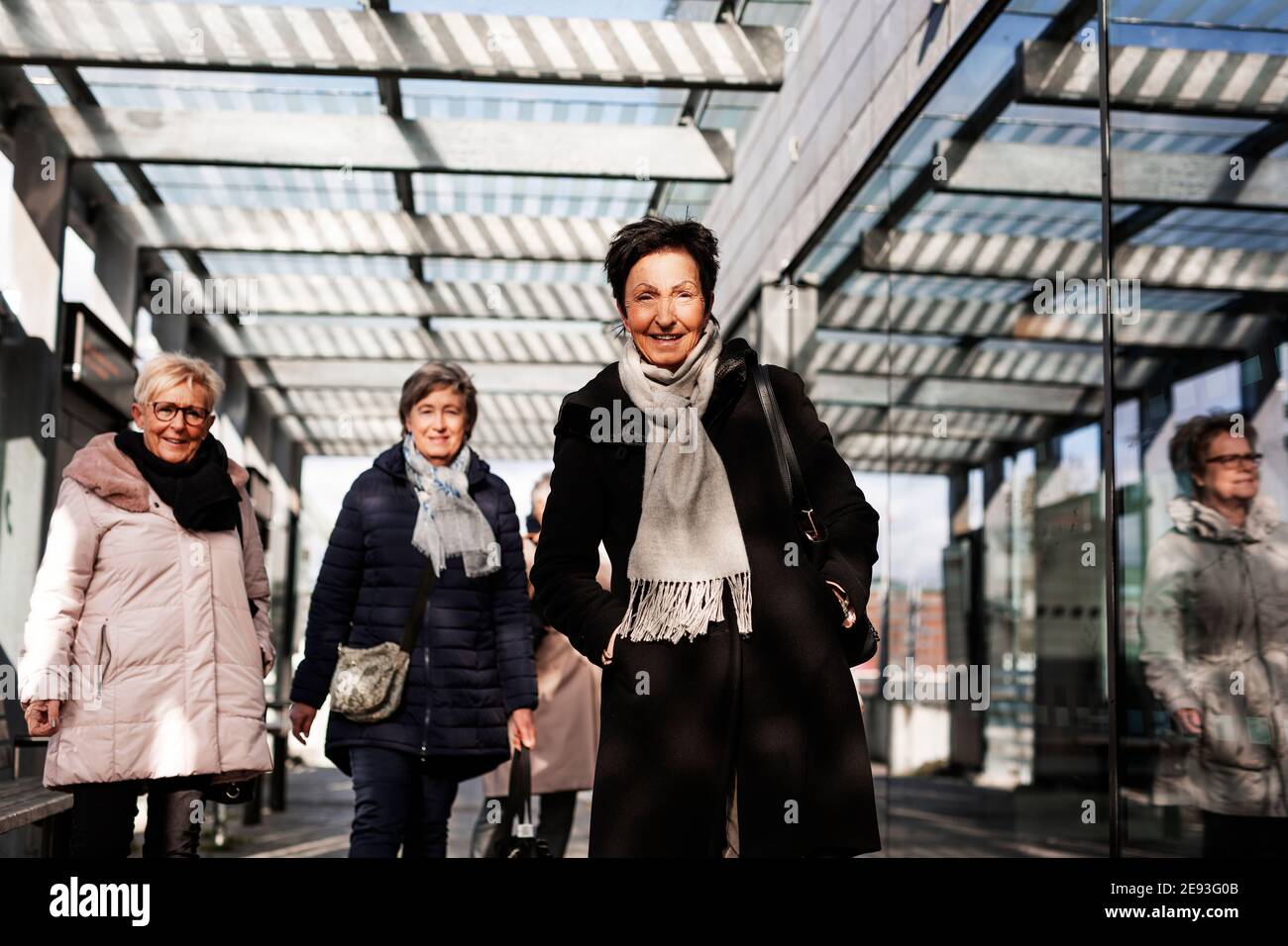 Woman on train station Stock Photo - Alamy