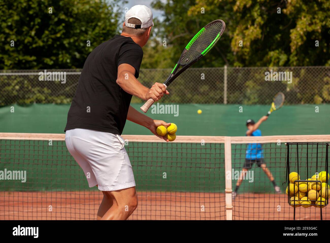Tennis rear view hi-res stock photography and images - Alamy