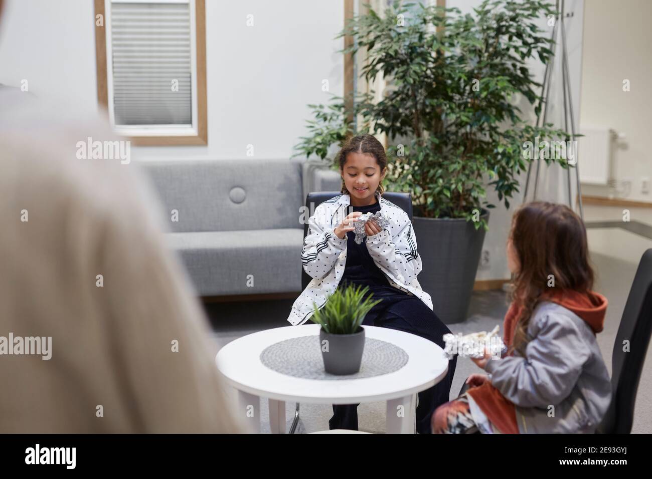 Nurse hospital children hi-res stock photography and images - Alamy