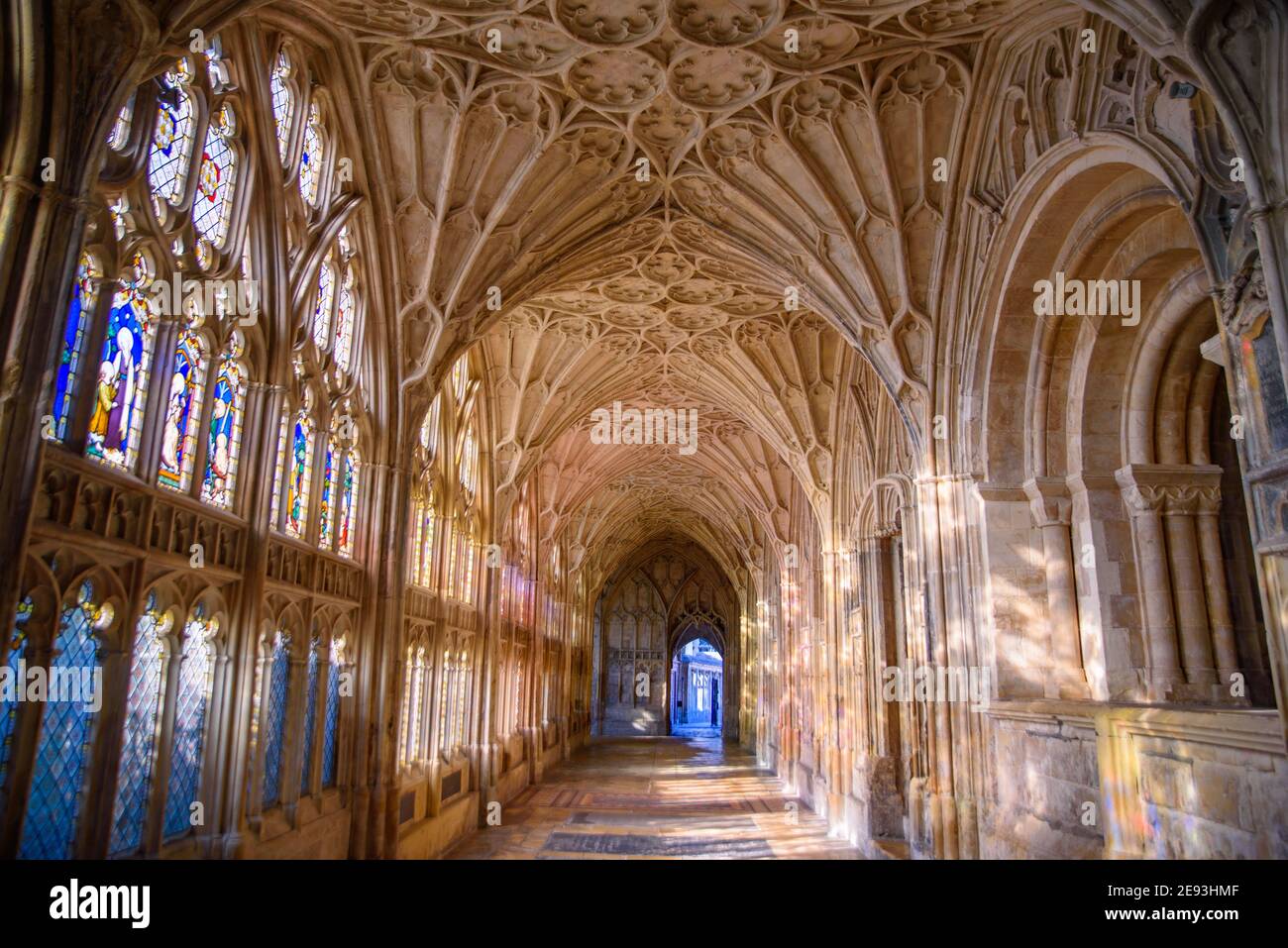 Gloucester cathedral hi-res stock photography and images - Alamy
