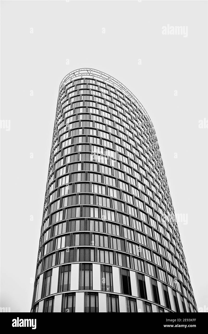 Embankment place london hi-res stock photography and images - Alamy