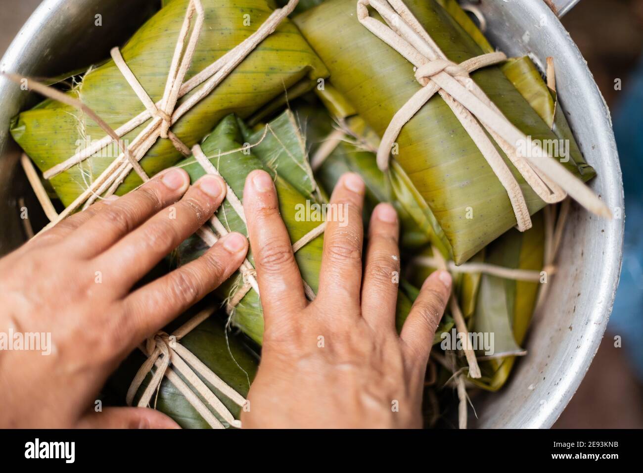 Tamale making hi-res stock photography and images - Alamy