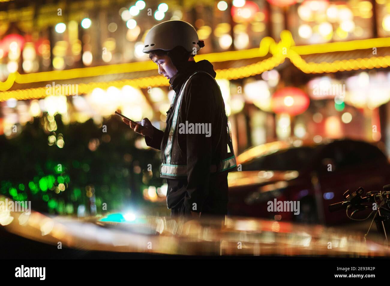 Night outside waiting for the generation of drivers Stock Photo - Alamy