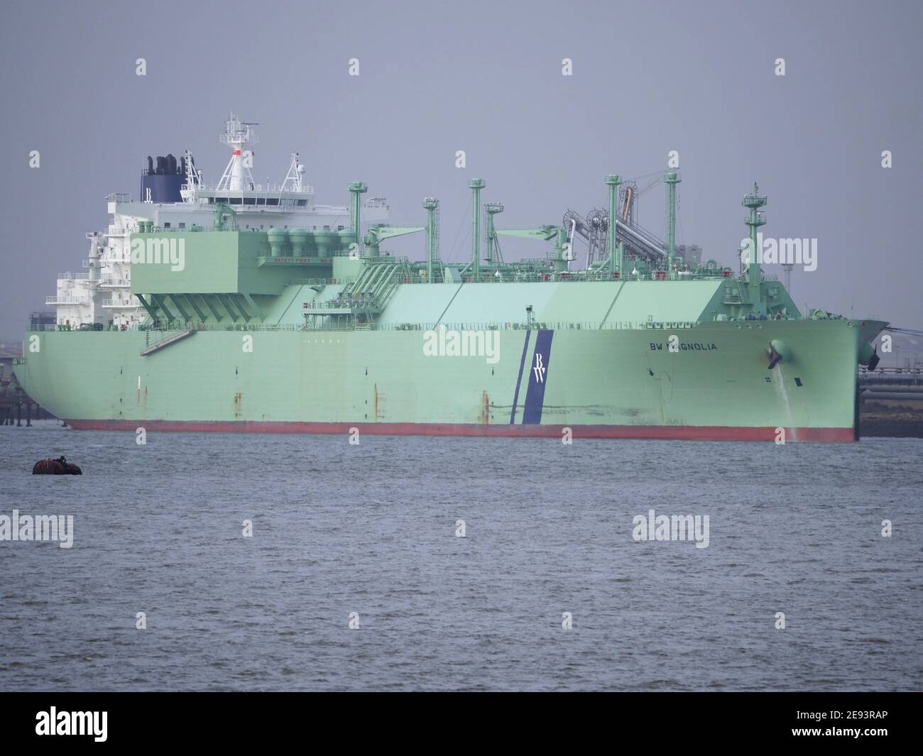 Queenborough, Kent, UK. 2nd February 2021. Grain LNG - Europe's largest ...