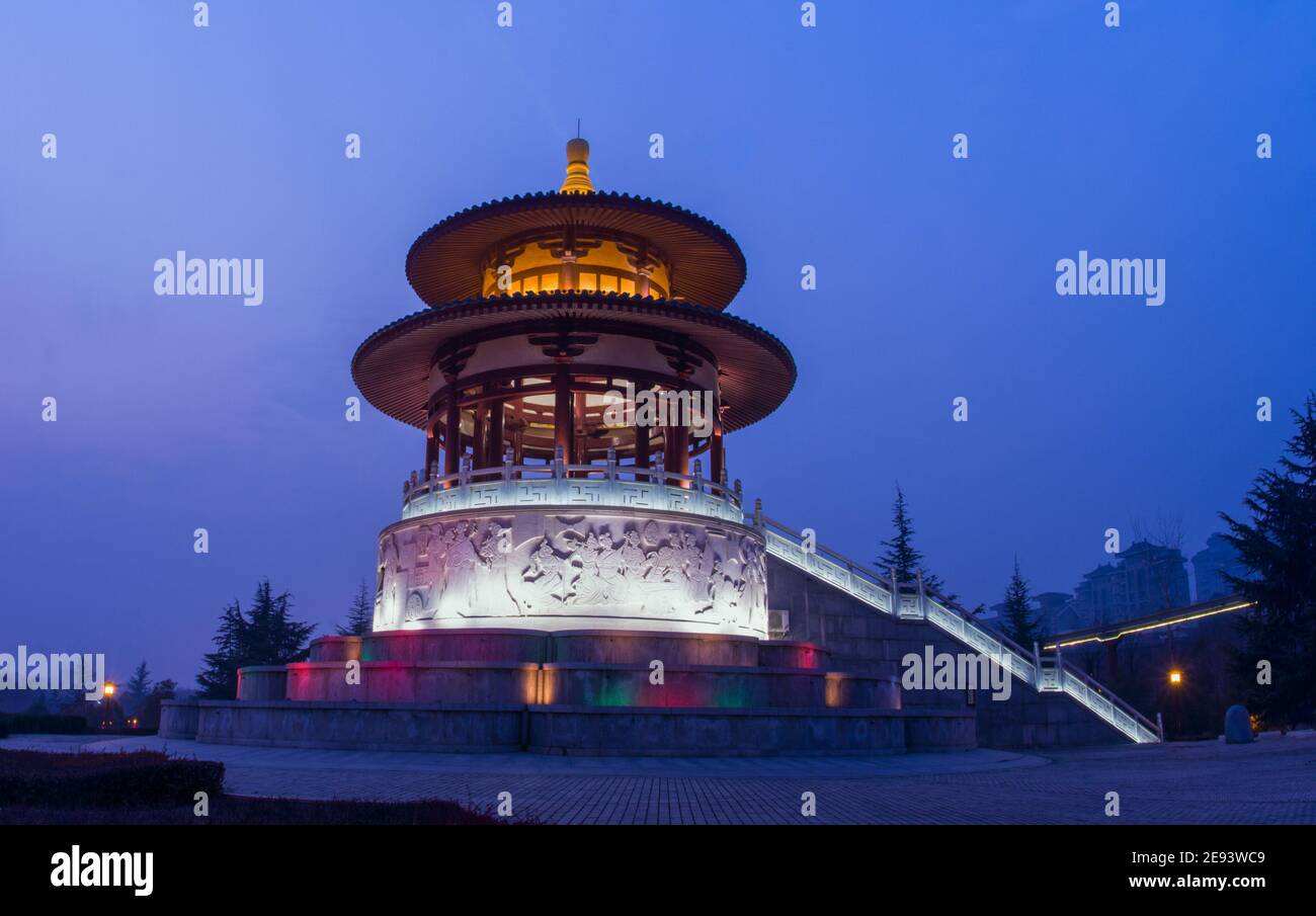 Xian datang night city hi-res stock photography and images - Alamy